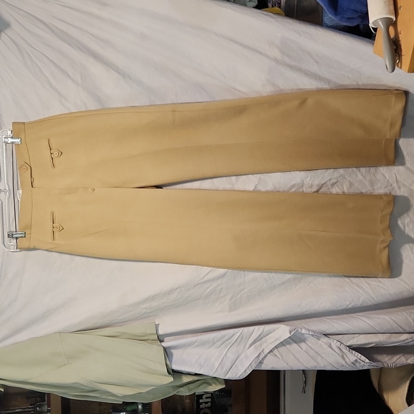 Ms. Doris | Pants & Jumpsuits | Vintage Ms Doris Sportswear Gold Bell ...